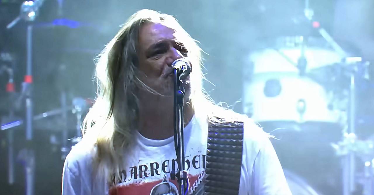 Segundo Angelripper, o Sodom “é a única banda de Metal que nunca ...